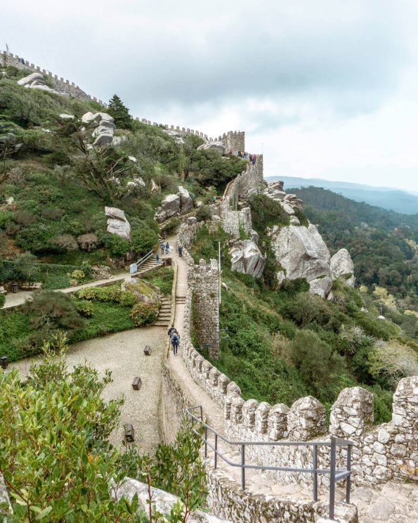 Hiking to the Famous Castle of Moors in Sintra