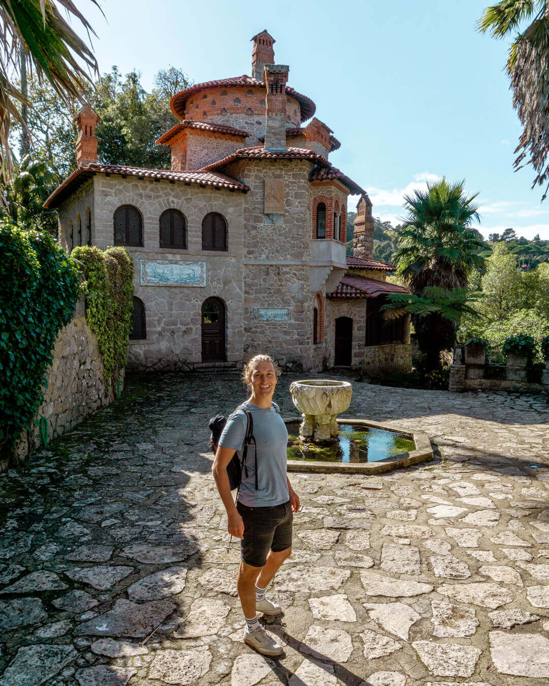 Hiking to the Famous Castle of Moors in Sintra